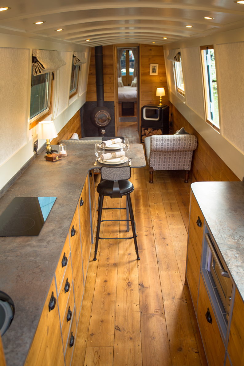 Bushboard Evolve chosen for solar powered narrowboat - The KBzine
