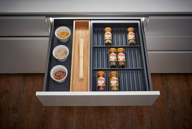 Move and Switch with LDL - The KBzine